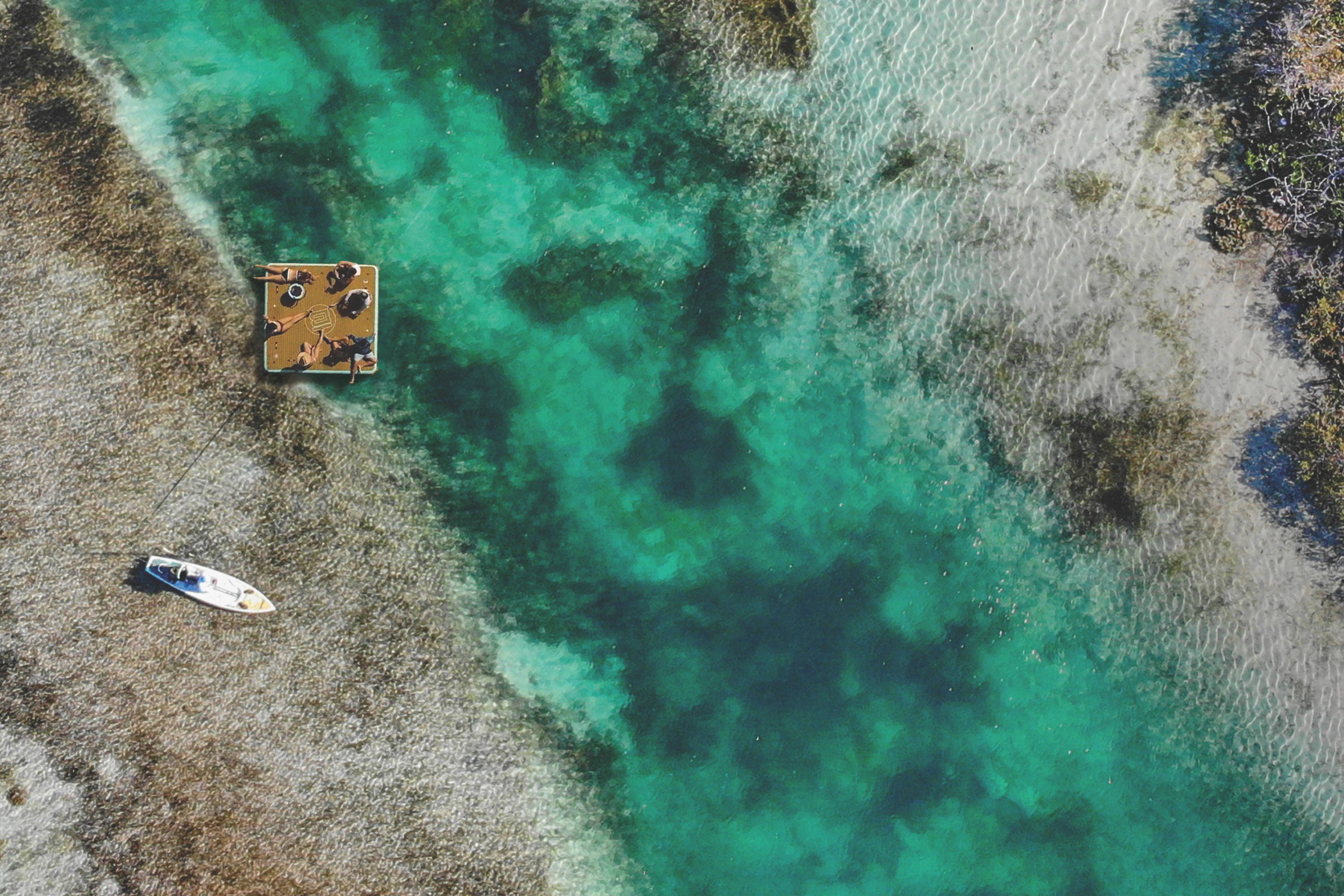 Spring Break Essentials for the Lake or Sandbar | Journal | BOTE | BOTE